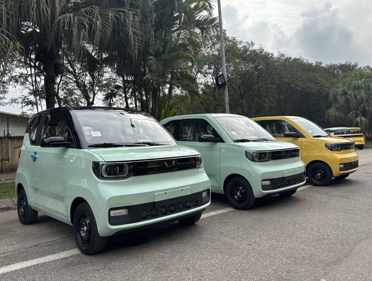 Ô tô điện mini khai mở dịch vụ đưa đón người đi nhậu